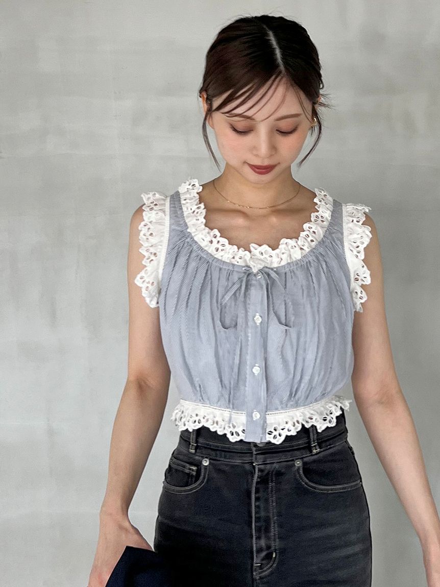 クロップドコットンフリルブラウス(シャツ・ブラウス)｜トップス｜SNIDEL(スナイデル)の通販サイト 【公式】